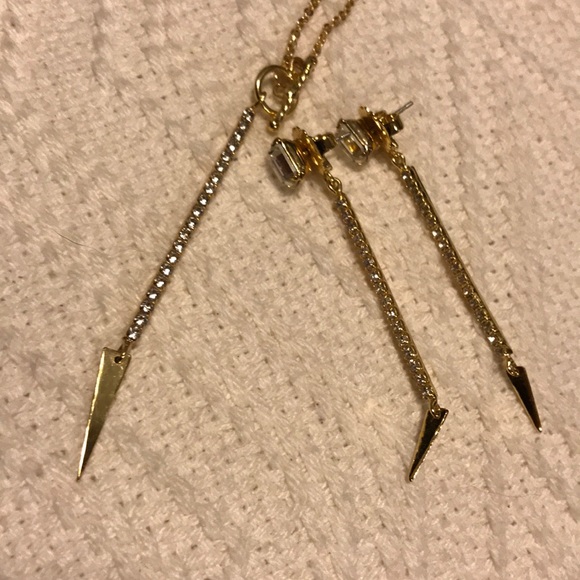 Sorrelli | Jewelry | Sorrelli Necklace And Earring Set | Poshmark